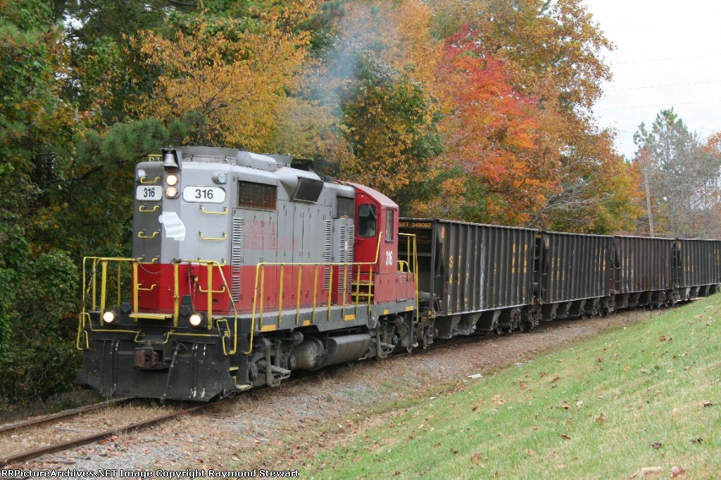 GNRR 316 with 4 crushed marble loads